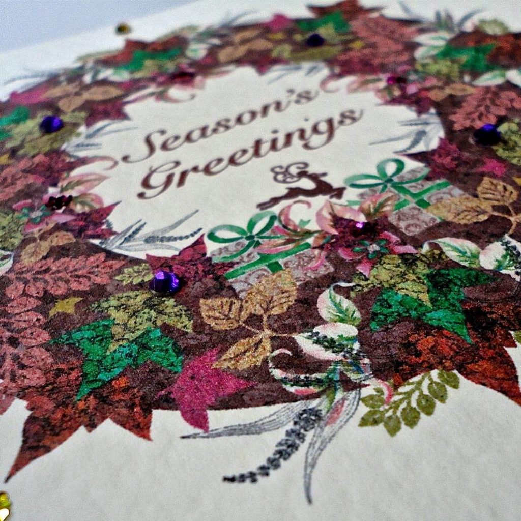 Seasons Greetings Garland - Handmade Card - Decorque Cards